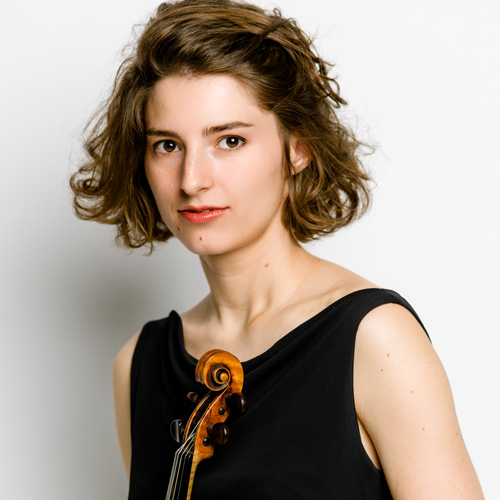 Featuring Anna Göckel