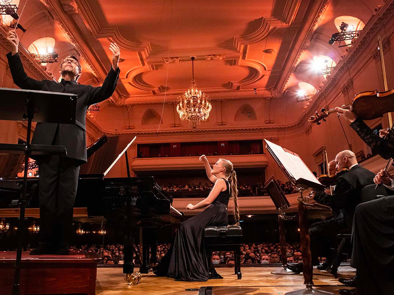19th International Fryderyk Chopin Piano Competition: Finals (2/3)