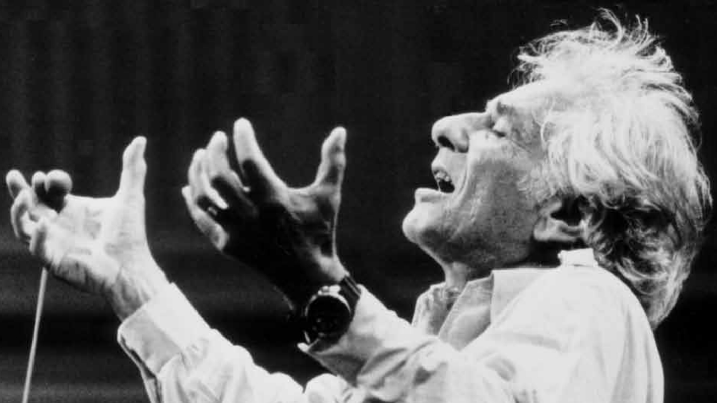 NOUVEAUTÉ : Leonard Bernstein dirige la Symphonie n° 5 de Chostakovitch