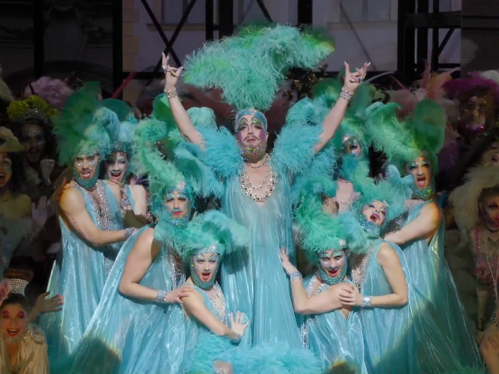 Strauss II's Die Fledermaus