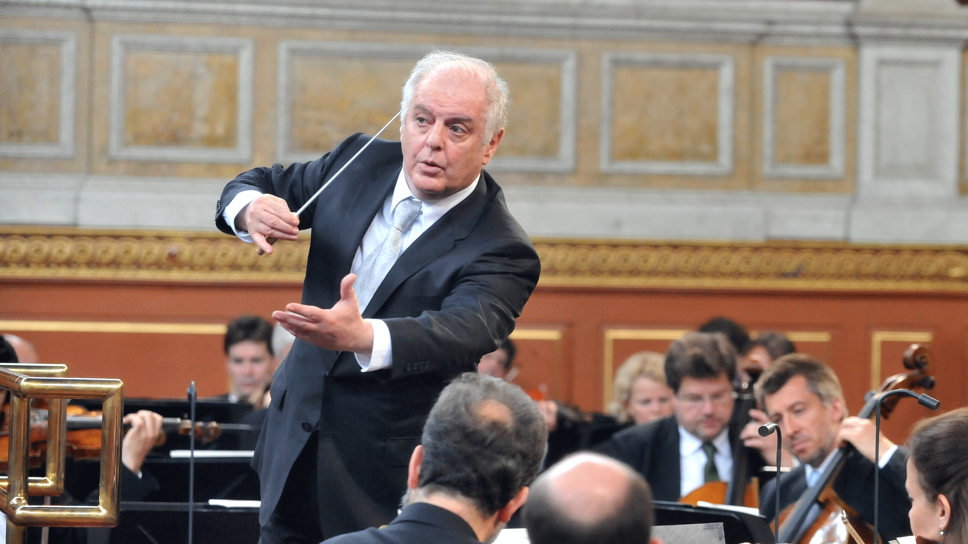 Daniel Barenboim conducts Wagner, Elgar and Brahms — With Alisa Weilerstein