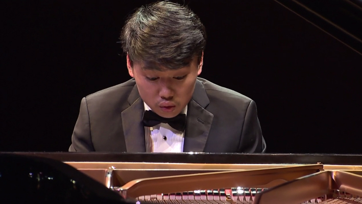 George Li plays Beethoven, Rachmaninov, Ravel and Liszt