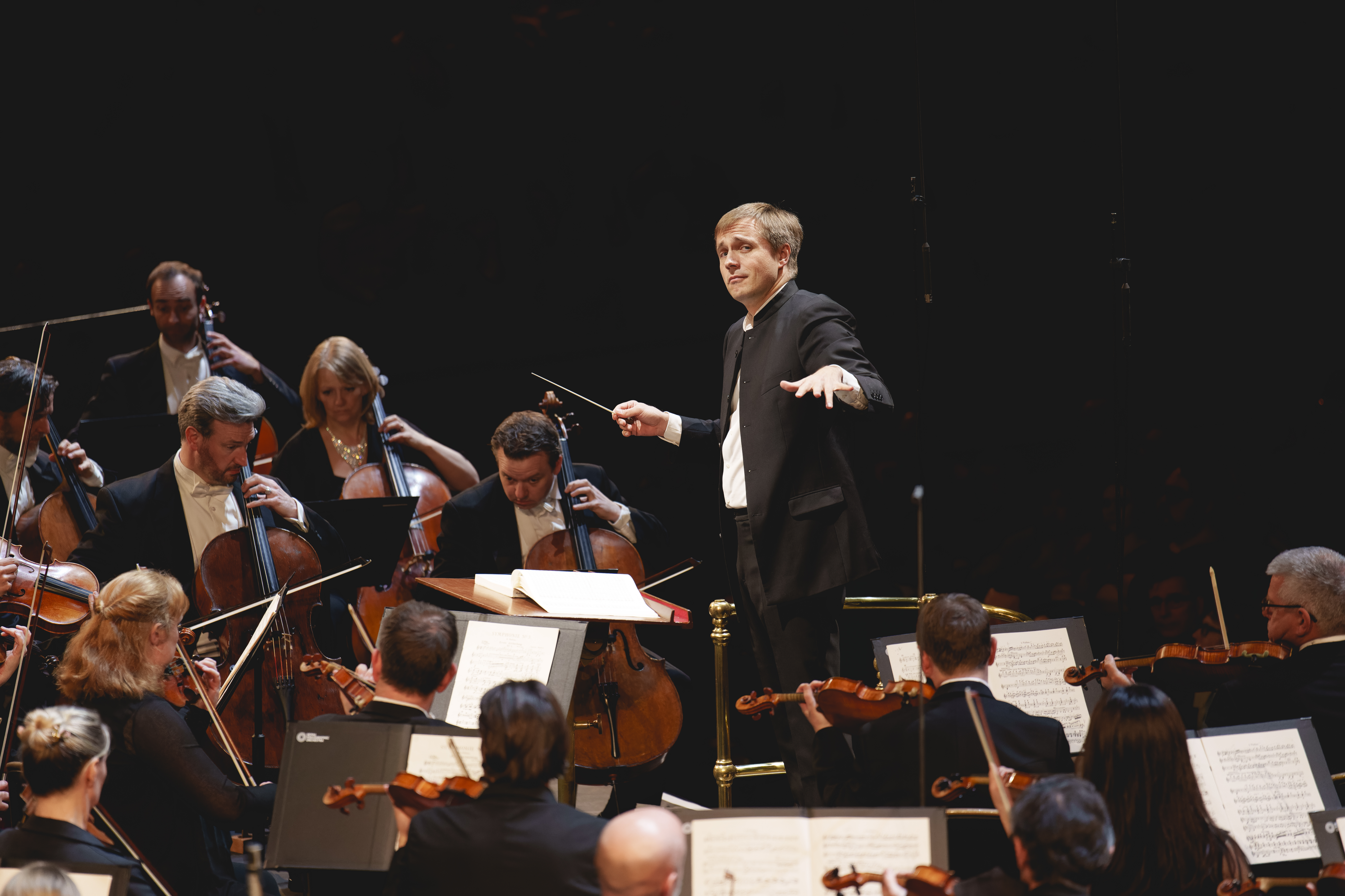 Vasily Petrenko conducts Mahler's Symphony No. 3