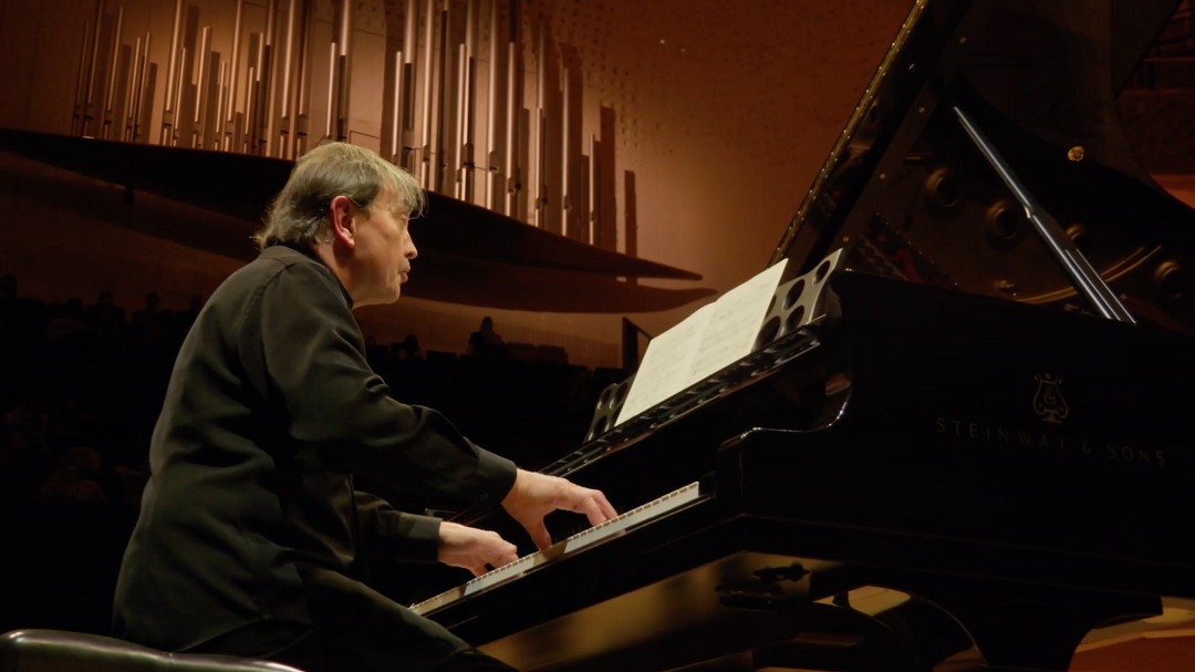 Pierre-Laurent Aimard plays Mozart, Sweelinck, Volkonski, Bach ...