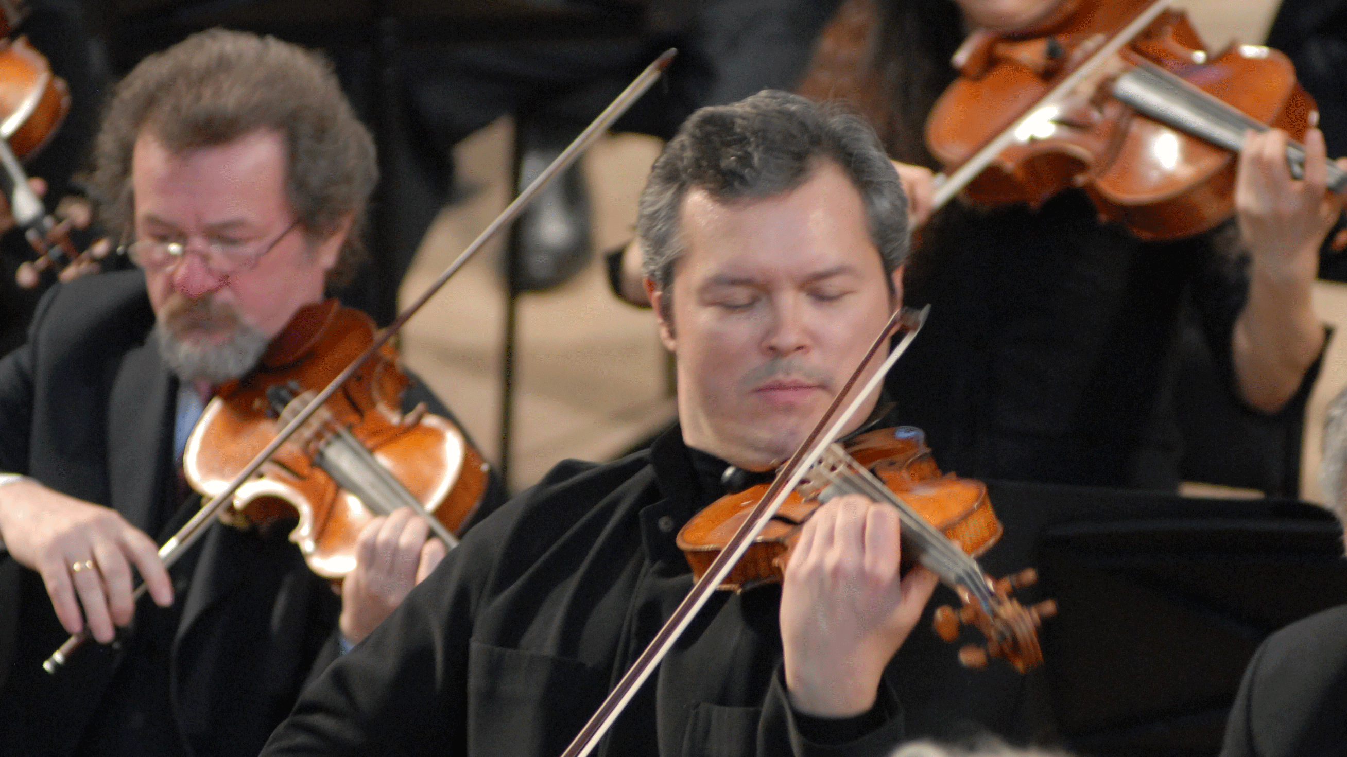 Sir Simon Rattle conducts Bruch, Beethoven and Stravinsky — With Vadim ...