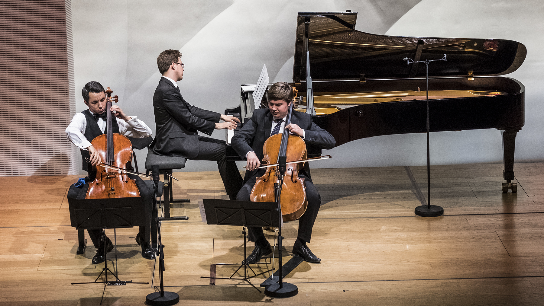 NEW VOD: Stéphane Tétreault and Joona Pulkkinen interpret Tchaikovsky ...