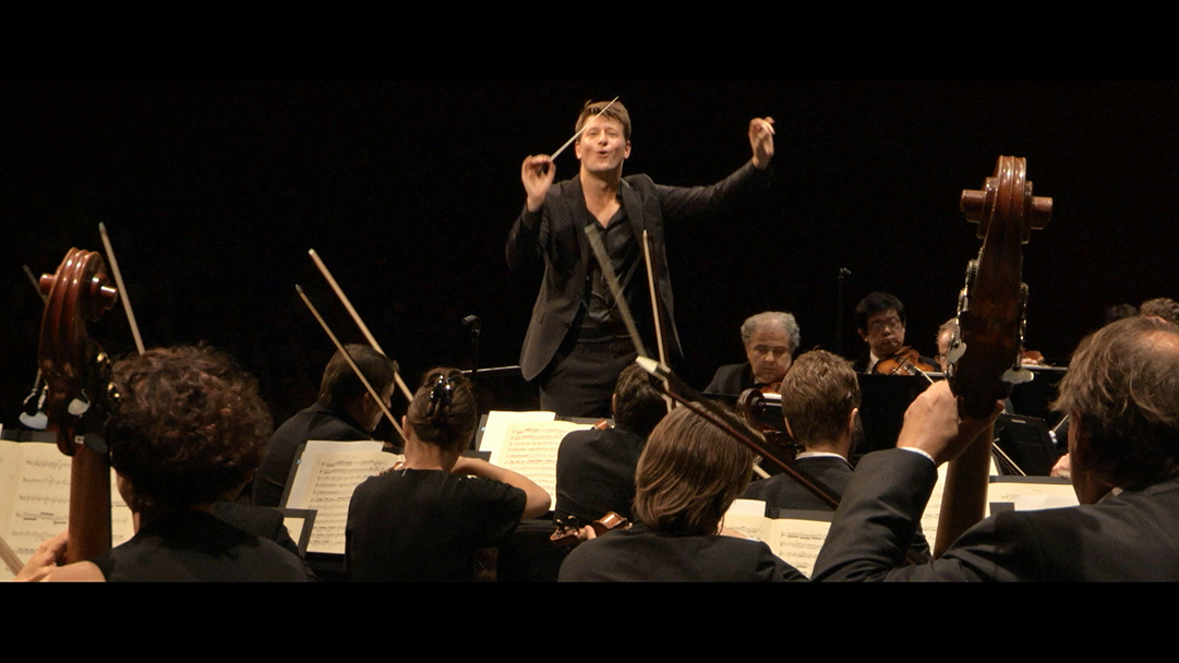 Duncan Ward conducts Stravinsky, Schubert et Beethoven