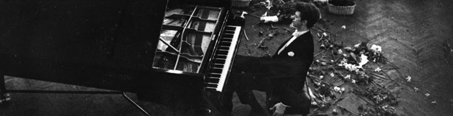 Van Cliburn: A Portrait